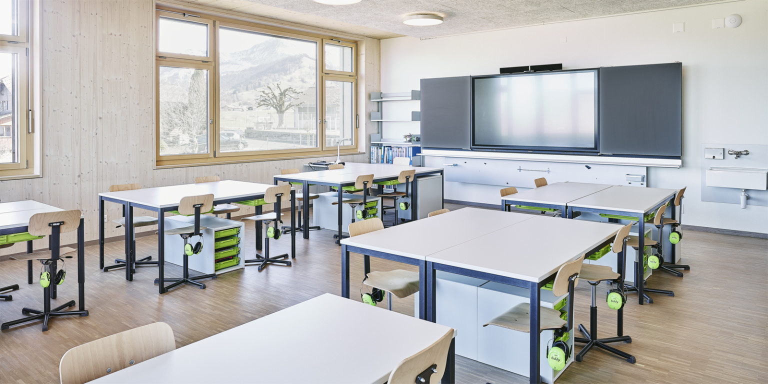 AG für Schule & Raum - redPoint